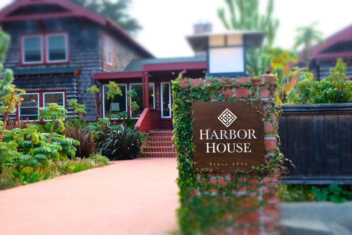 Harbor House Inn Rests on the Edge of Mendocino's Coastline